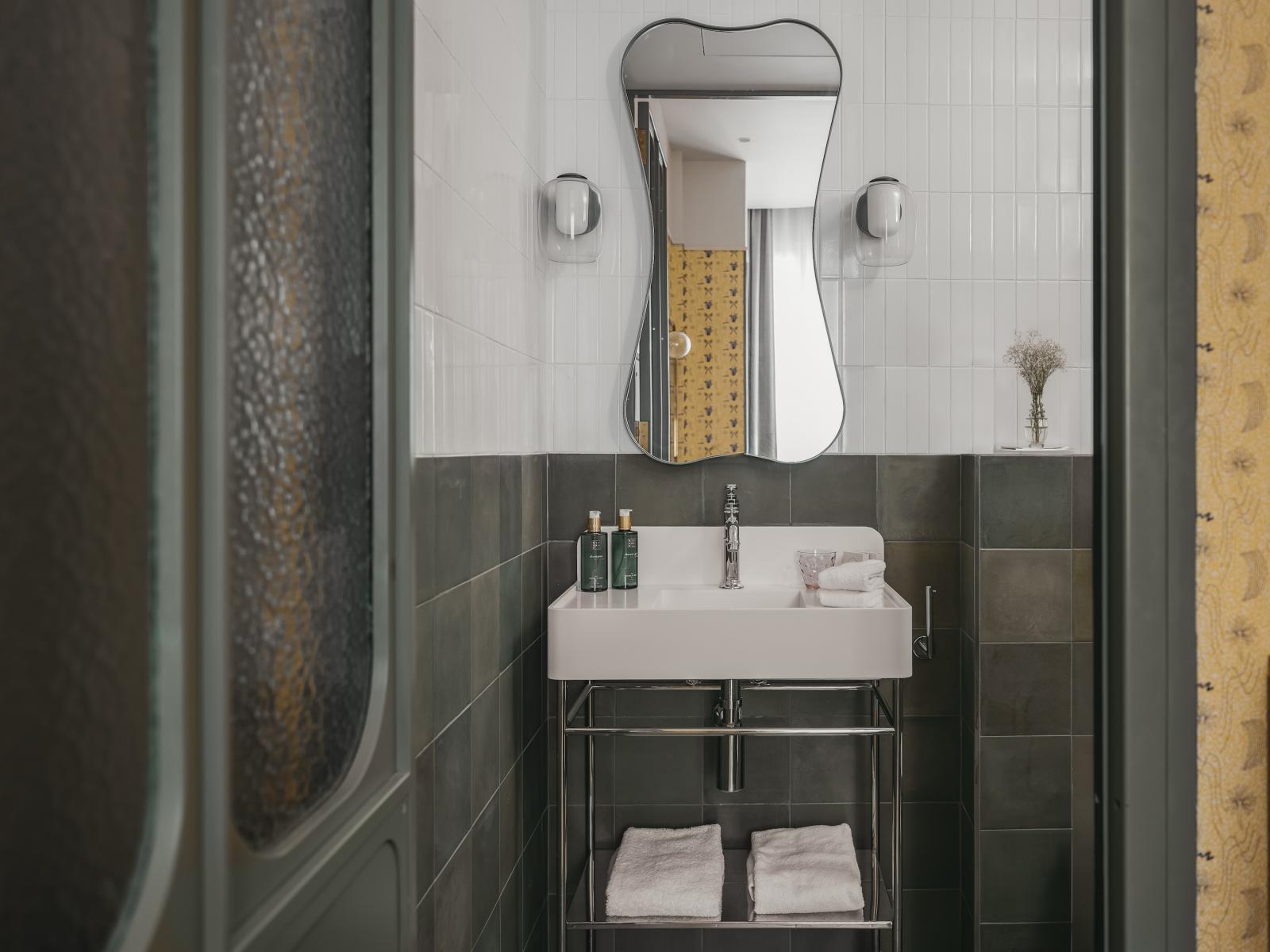 Miss Fuller Hotel - Paris - Rooms & Suites